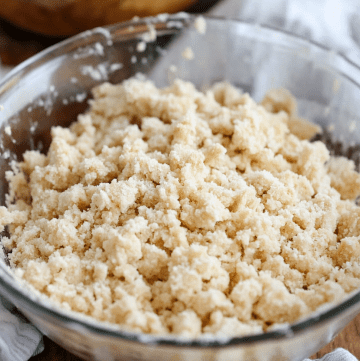 Easy Crumb Topping for Pies, Muffins, and Coffee Cakes 🍎🧁 - Snack On Meat