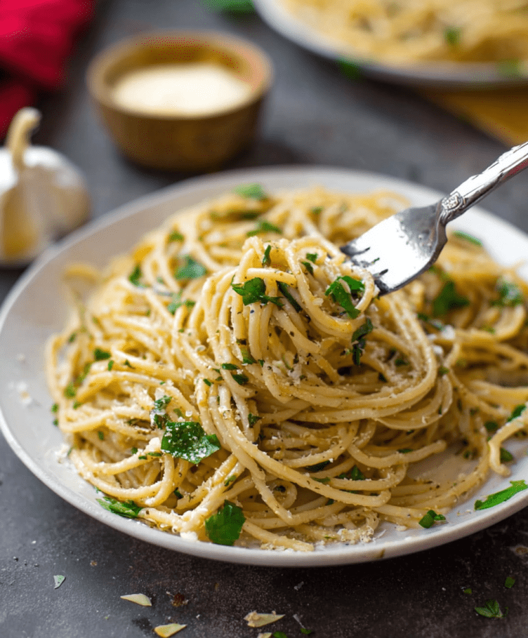 the best Garlic Butter Spaghetti with Herbs - Snack On Meat