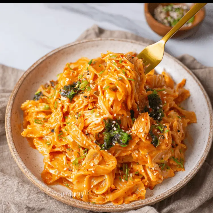 Creamy Kimchi Pasta (15-Minute Recipe) - Snack On Meat