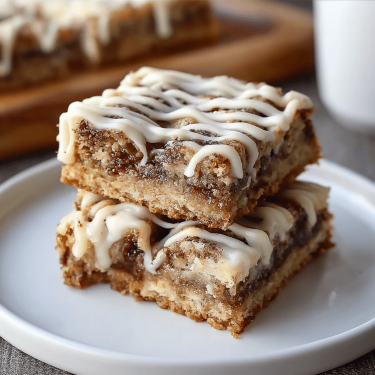 Cinnamon Roll Bliss Bars (Easy, Gooey & Frosted) - Snack On Meat
