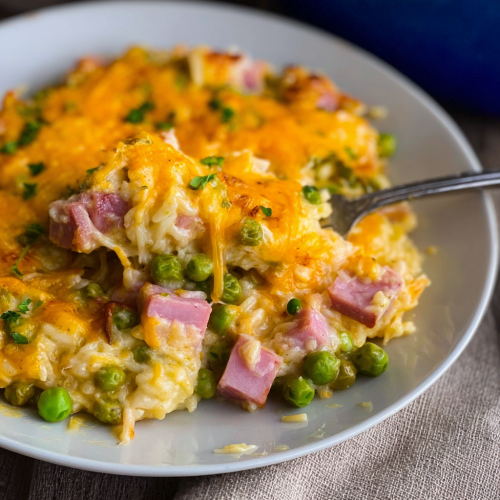 Cheesy Ham and Pea Casserole (Easy 30-Minute Family Dinner) - Snack On Meat