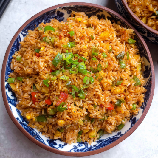 Spicy Chilli Garlic Fried Rice (Restaurant‑Style) - Snack On Meat