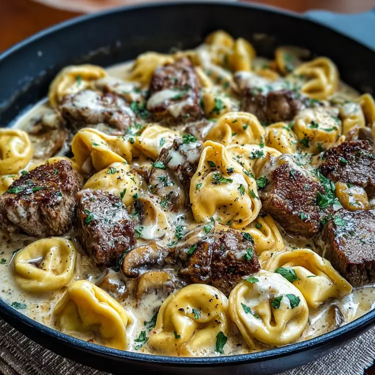 Creamy Garlic Steak Tortellini Skillet Dinner (30-Minute Comfort Meal ...