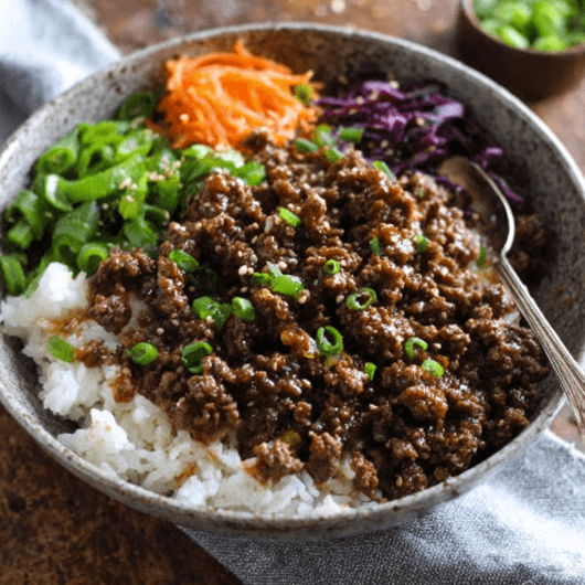 Asian Beef Bowls – A Quick and Flavorful Ground Beef Dinner - Snack On Meat
