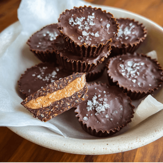 Quinoa Crunch Peanut Butter Cups (Healthy, Crunchy & No-Bake) - Snack ...